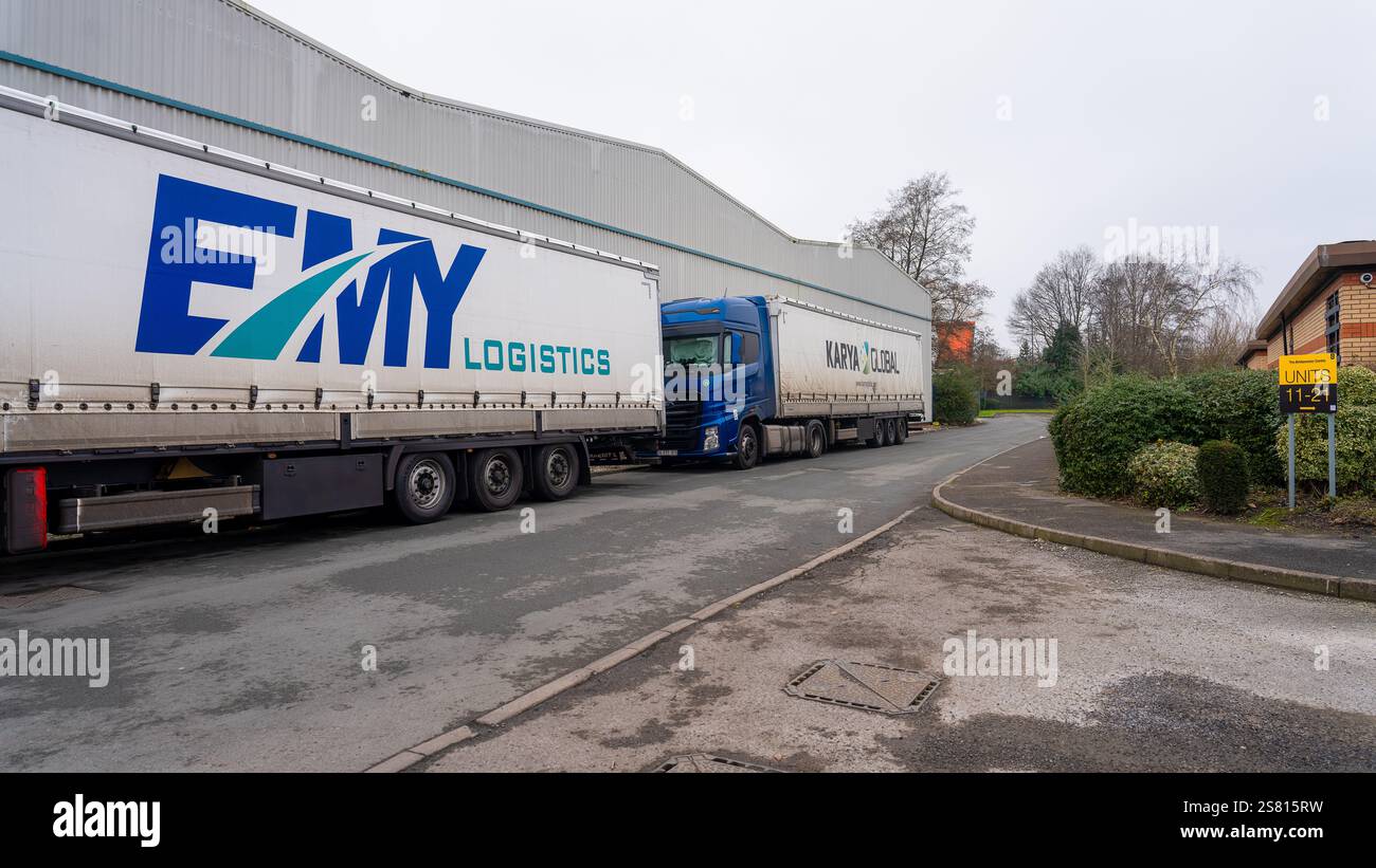 Trafford, Manchester, UK, 01-18-2025: Logistics trucks in an industrial ...