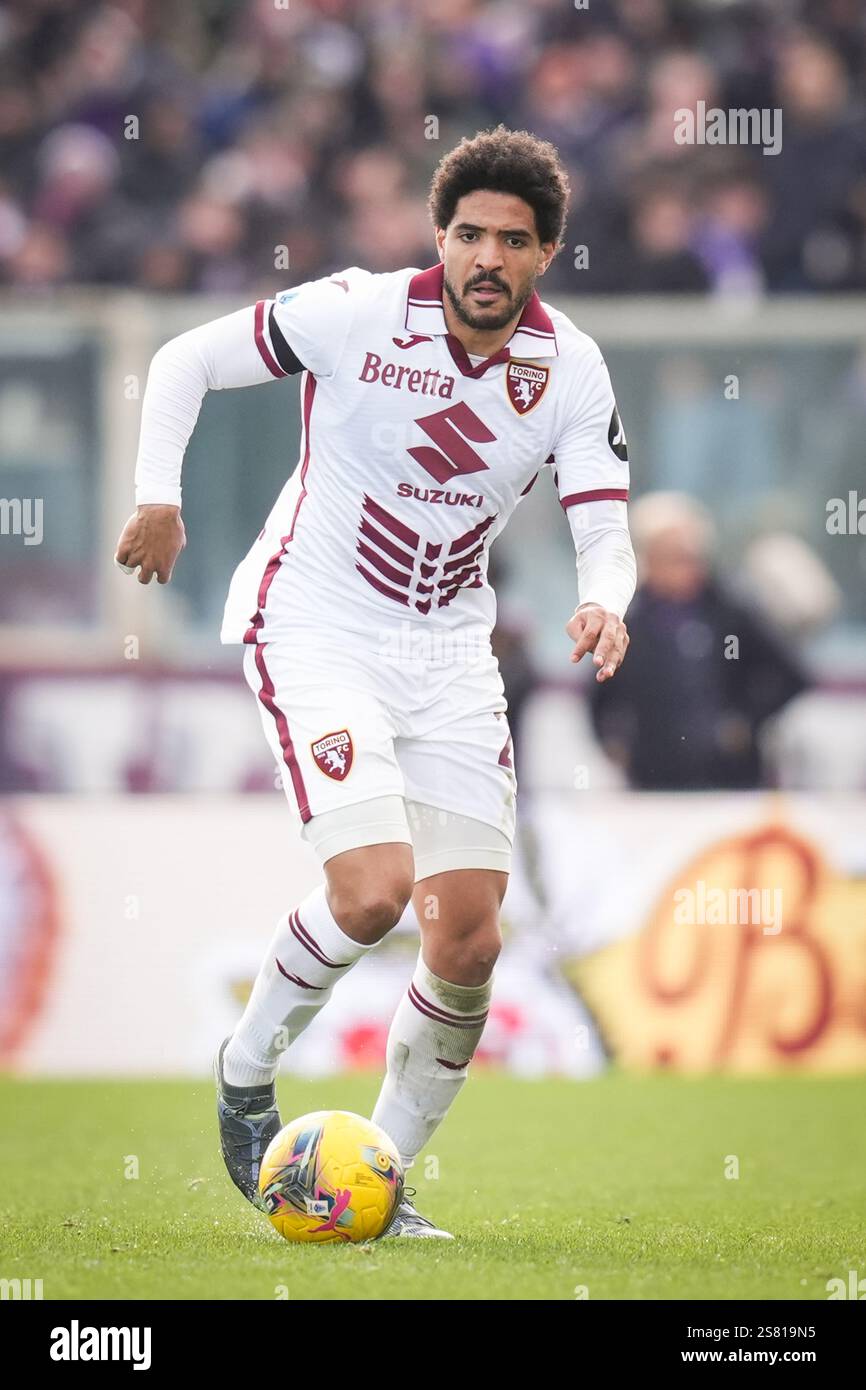 Firenze, Italia. 19th Jan, 2025. Torino's Saul Coco in action during ...