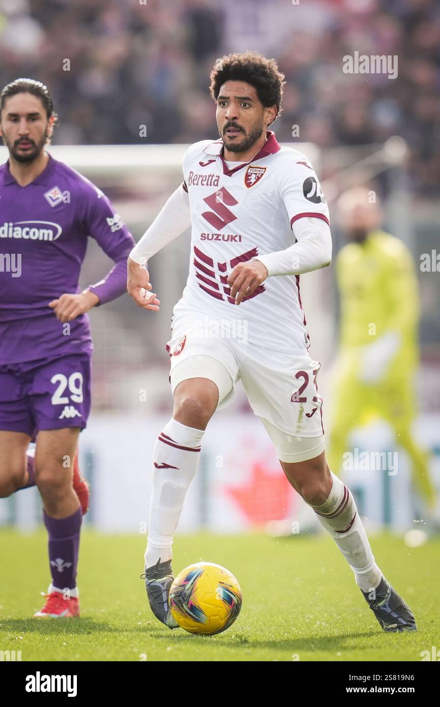 Firenze, Italia. 19th Jan, 2025. Torino's Saul Coco in action during ...