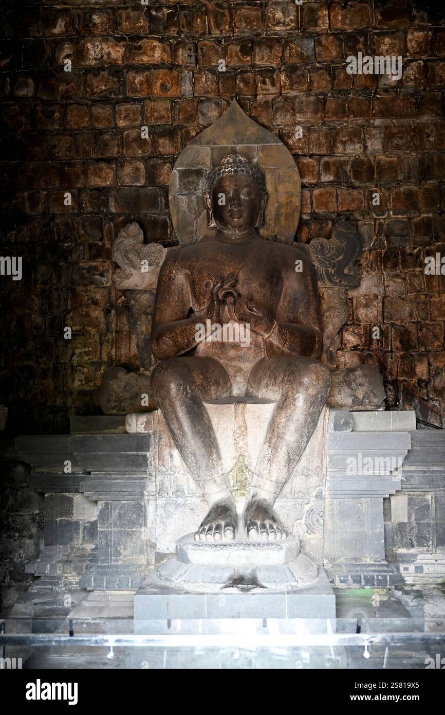 Indonesia,Java, near Borobudur,Mendut temple,Buddha statue Stock Photo ...