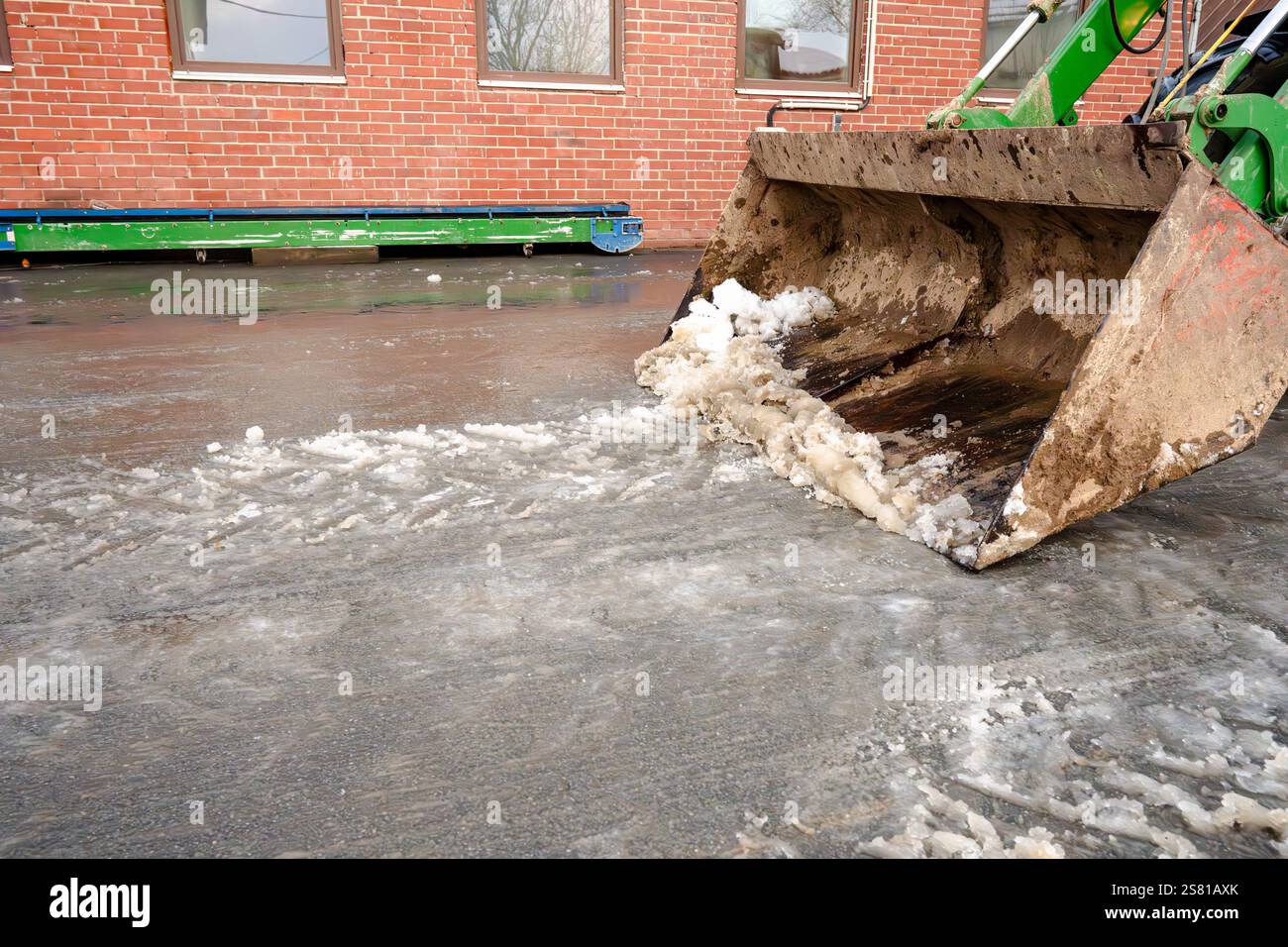 Industrial excavator scooping clay soil hi-res stock photography and ...