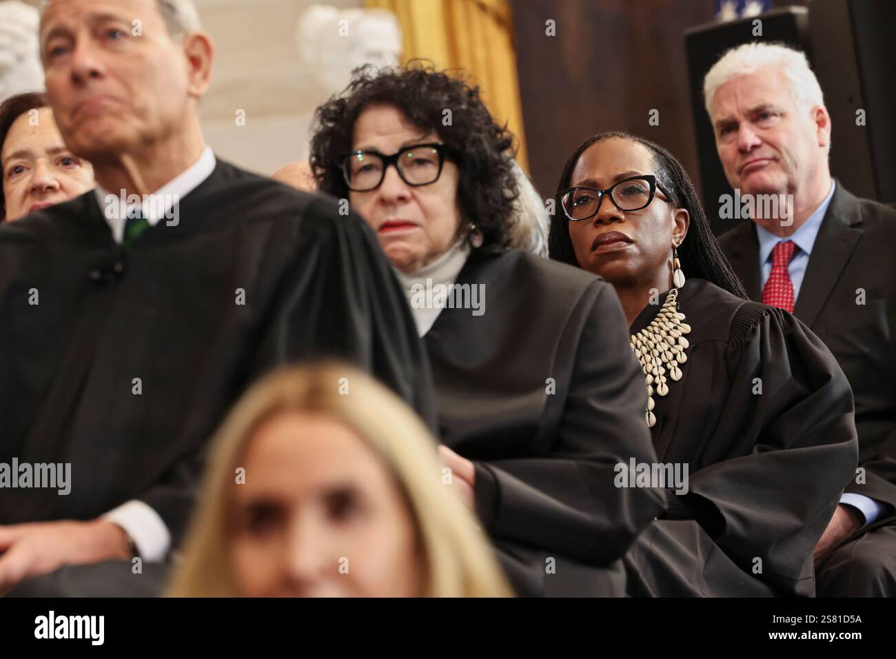 From left, Supreme Court Chief Justice John Roberts, Supreme Court ...