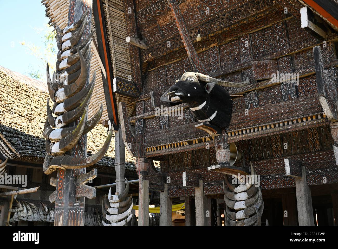 Indonesia Sulawesi Tana Toraja Kete Kesu village traditional high ...