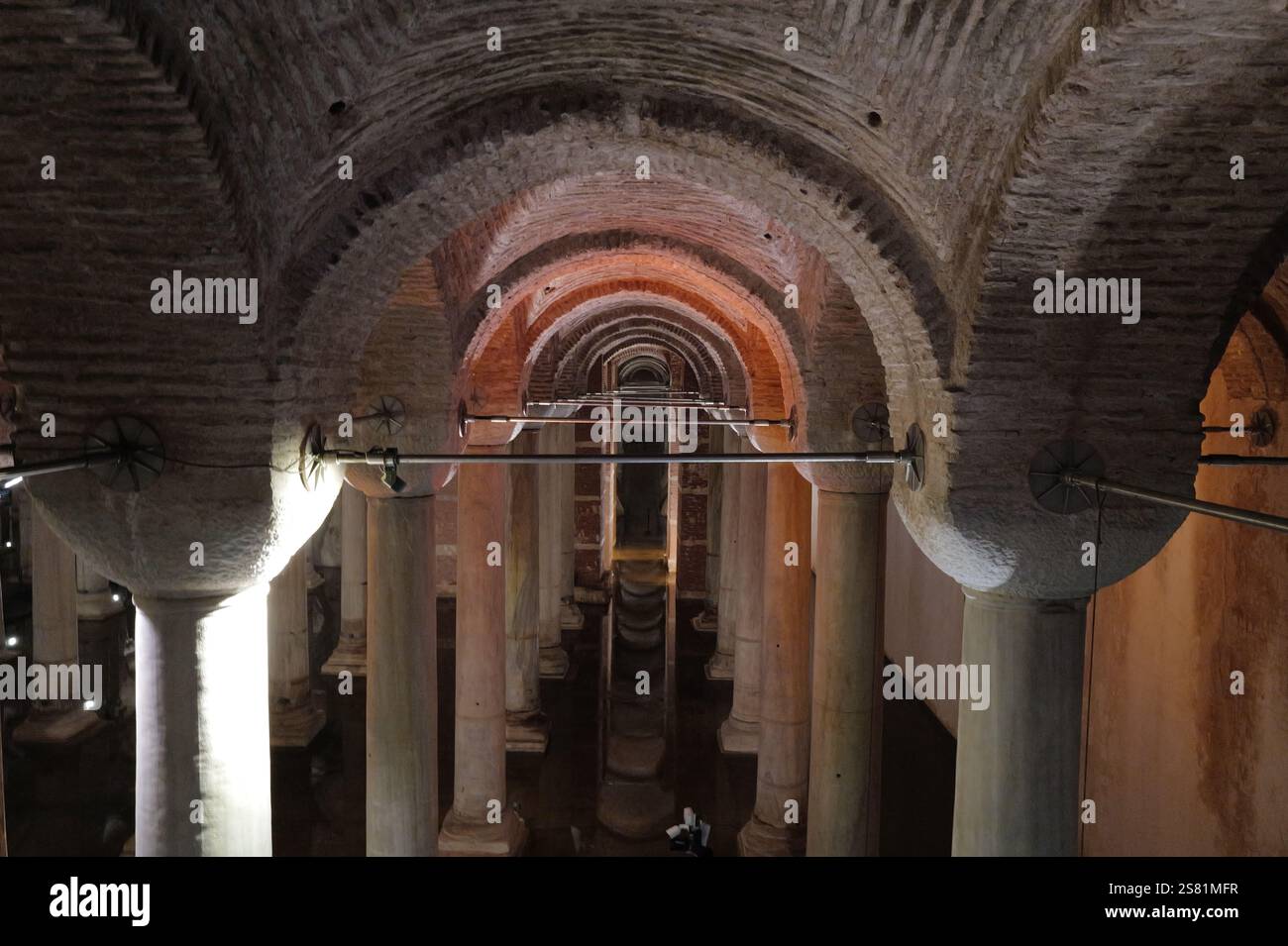 Basilica Cistern (Yerebatan Sarnıcı) an ancient underground water ...