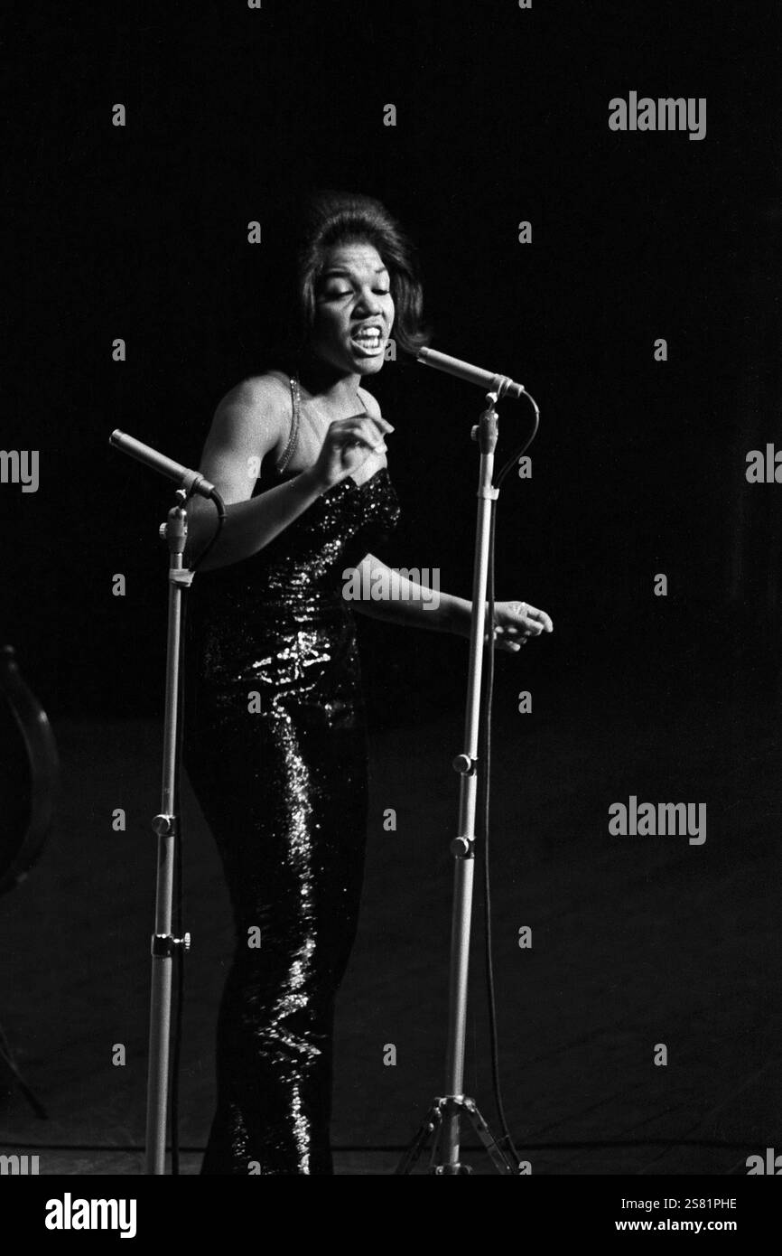 Die U.S.-Amerikanische Jazz- und Bluessängerin Jewel Brown auf der ...