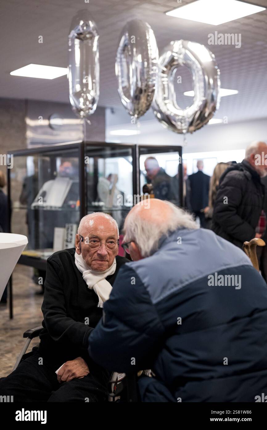 Rehau, Germany. 20th Jan, 2025. Eugen Gomringer (l) at the vernissage ...