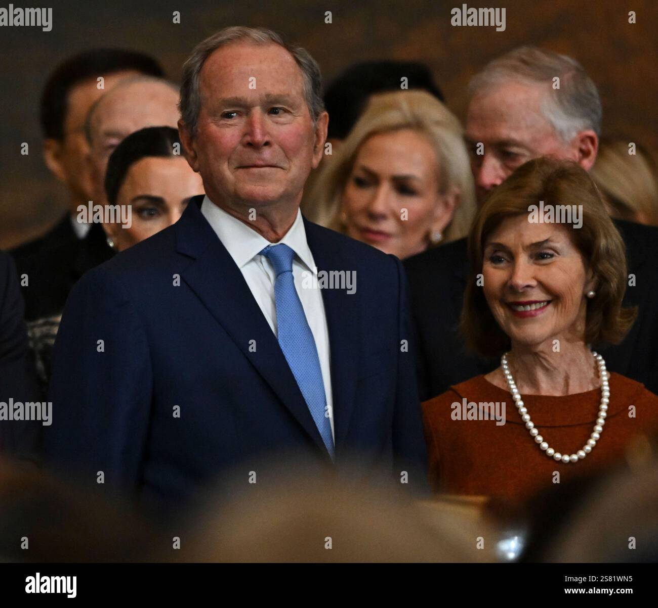 WASHINGTON, DC - JANUARY 20: Former President George W. Bush and former ...