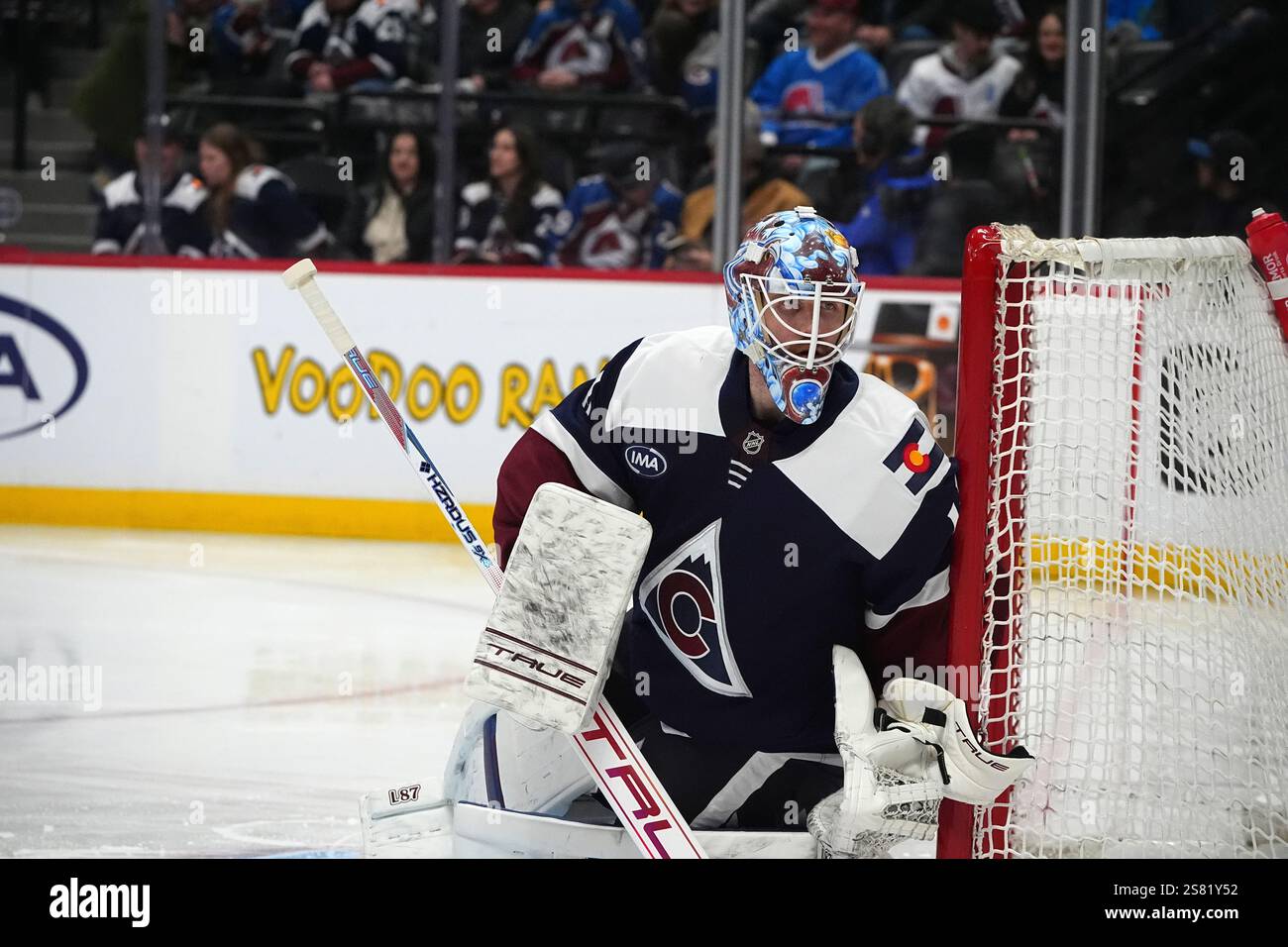 Colorado Avalanche goaltender Scott Wedgewood (41) in the second period ...
