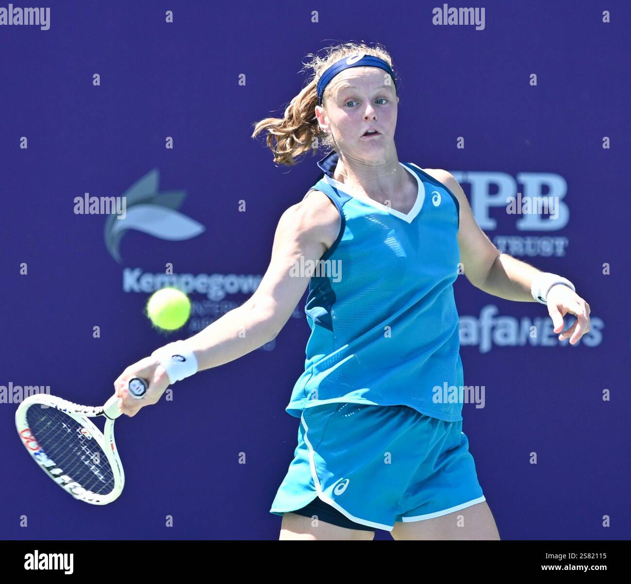 Bengaluru, India. 20th Jan, 2025. France tennis player Alice Robbe ...