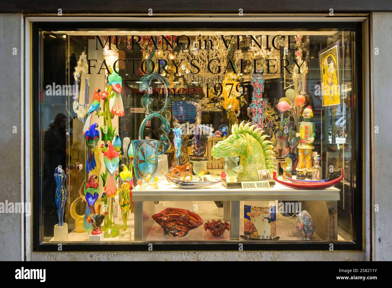 Glaswaren aus Murano, Andenkengeschäft in Venedig, Venetien, Italien ...