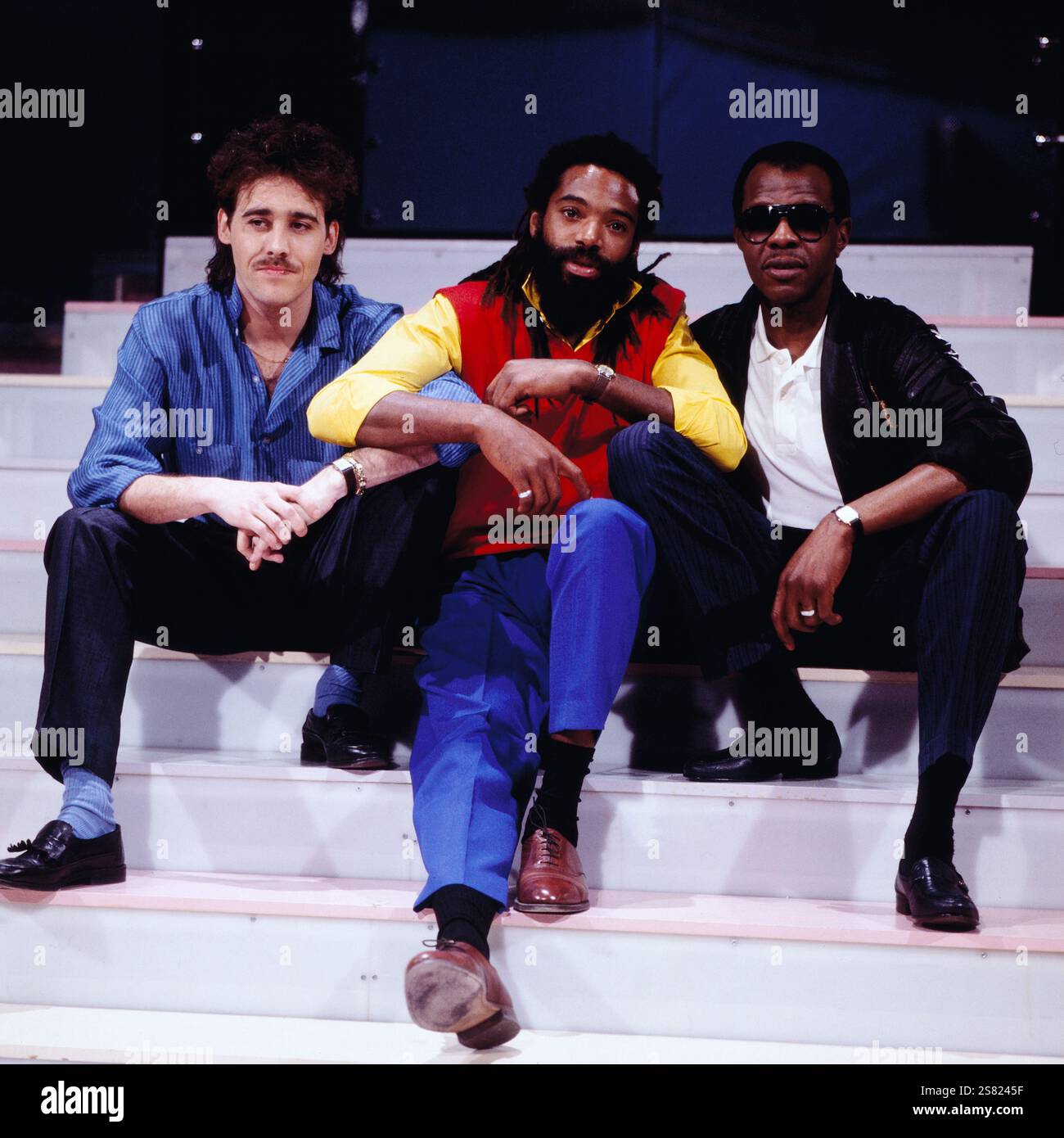 Hitparade, ZDF Musiksendung, 1987, mit Bad Boys Blue, internationale ...