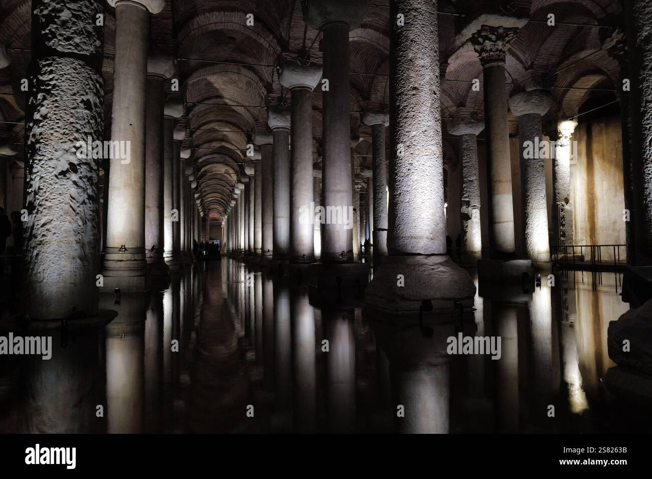 Basilica Cistern (Yerebatan Sarnıcı) an ancient underground water ...