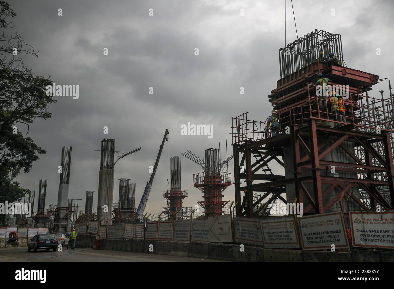 Construction of the Dhaka Metro Rail in Agargaon, Dhaka, Bangladesh ...