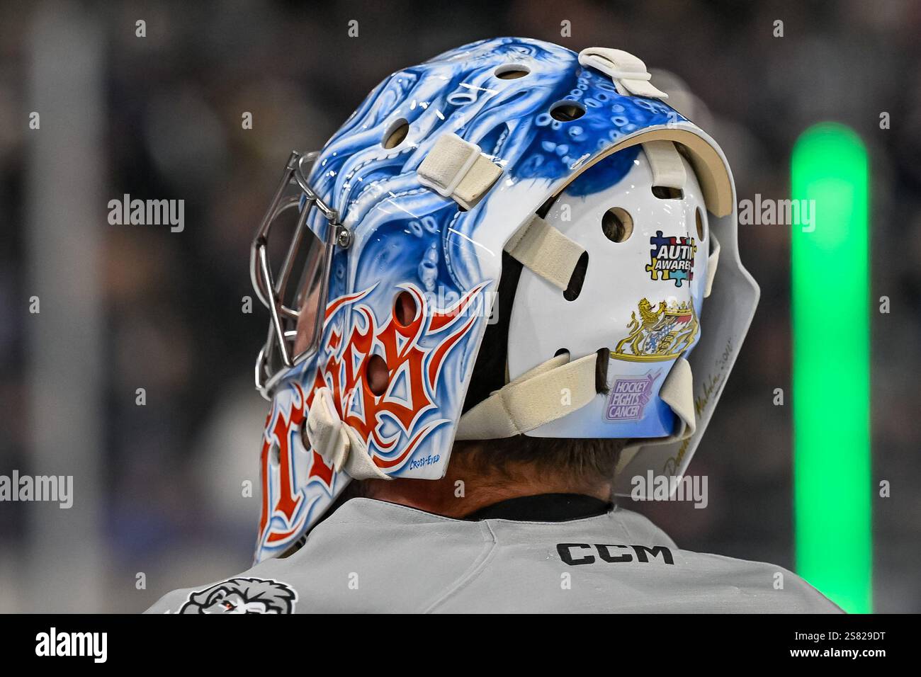 Torwartmaske / Maske von Thomas Greiss (Torwart, Loewen Frankfurt, #1 ...