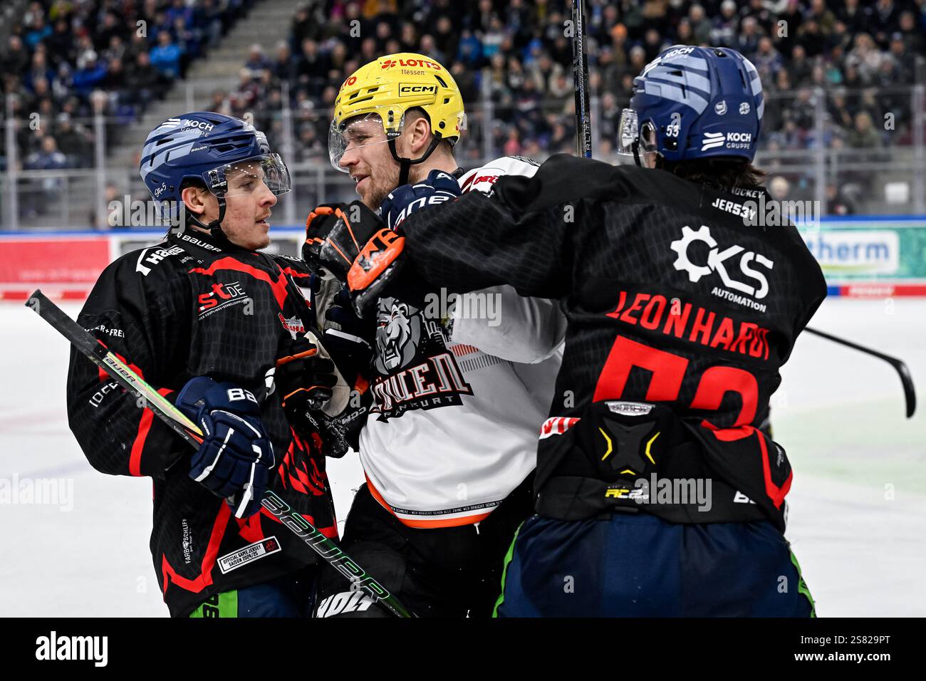 Auseinandersetzung von Carter Proft (Loewen Frankfurt, #15) mit Travis ...