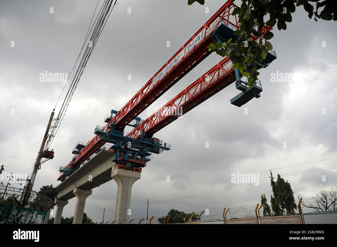 Construction of the Dhaka Metro Rail in Agargaon, Dhaka, Bangladesh ...