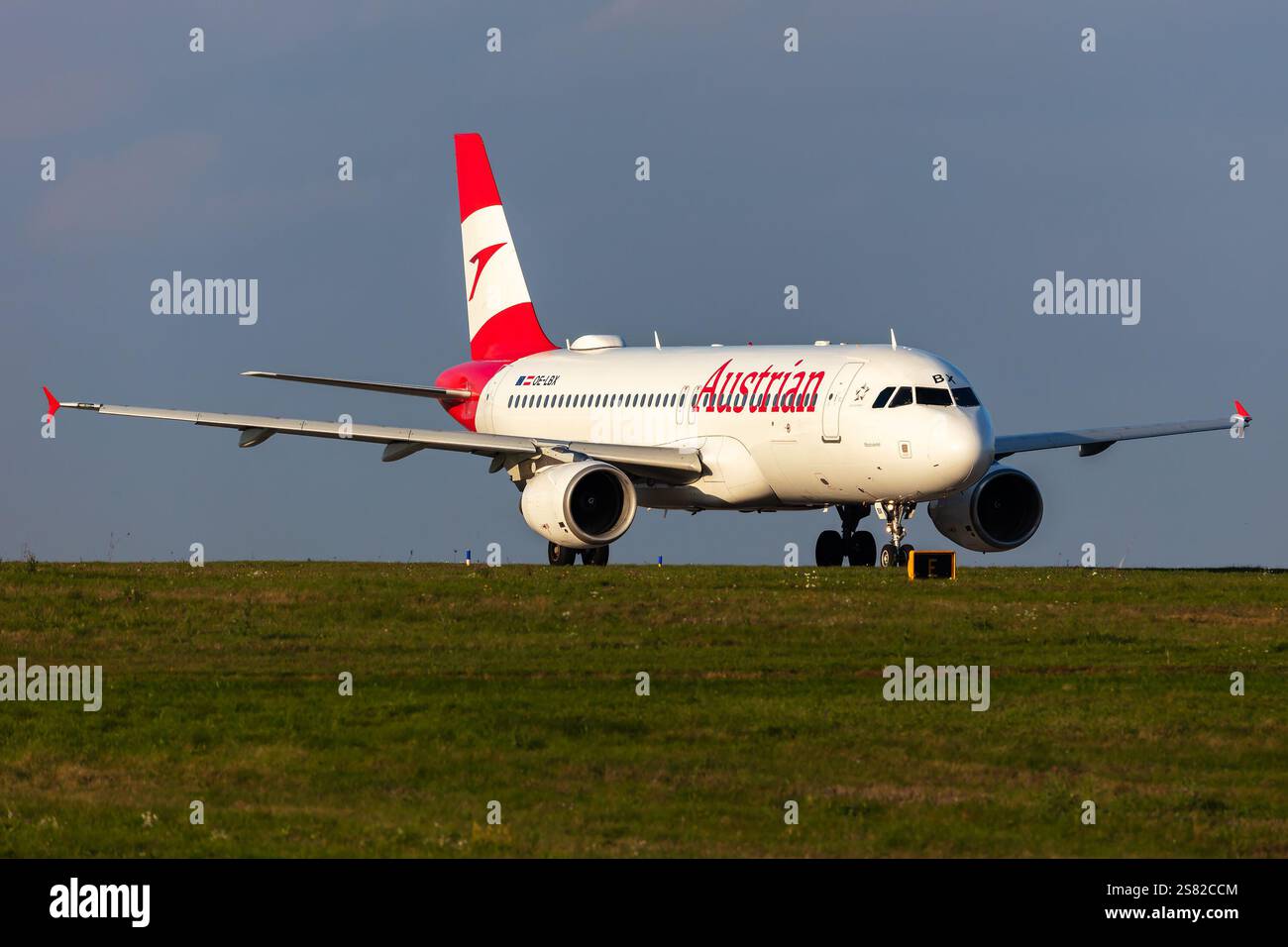 Vienna, Austria - October 30, 2024: Austrian Airlines Airbus A320 ...