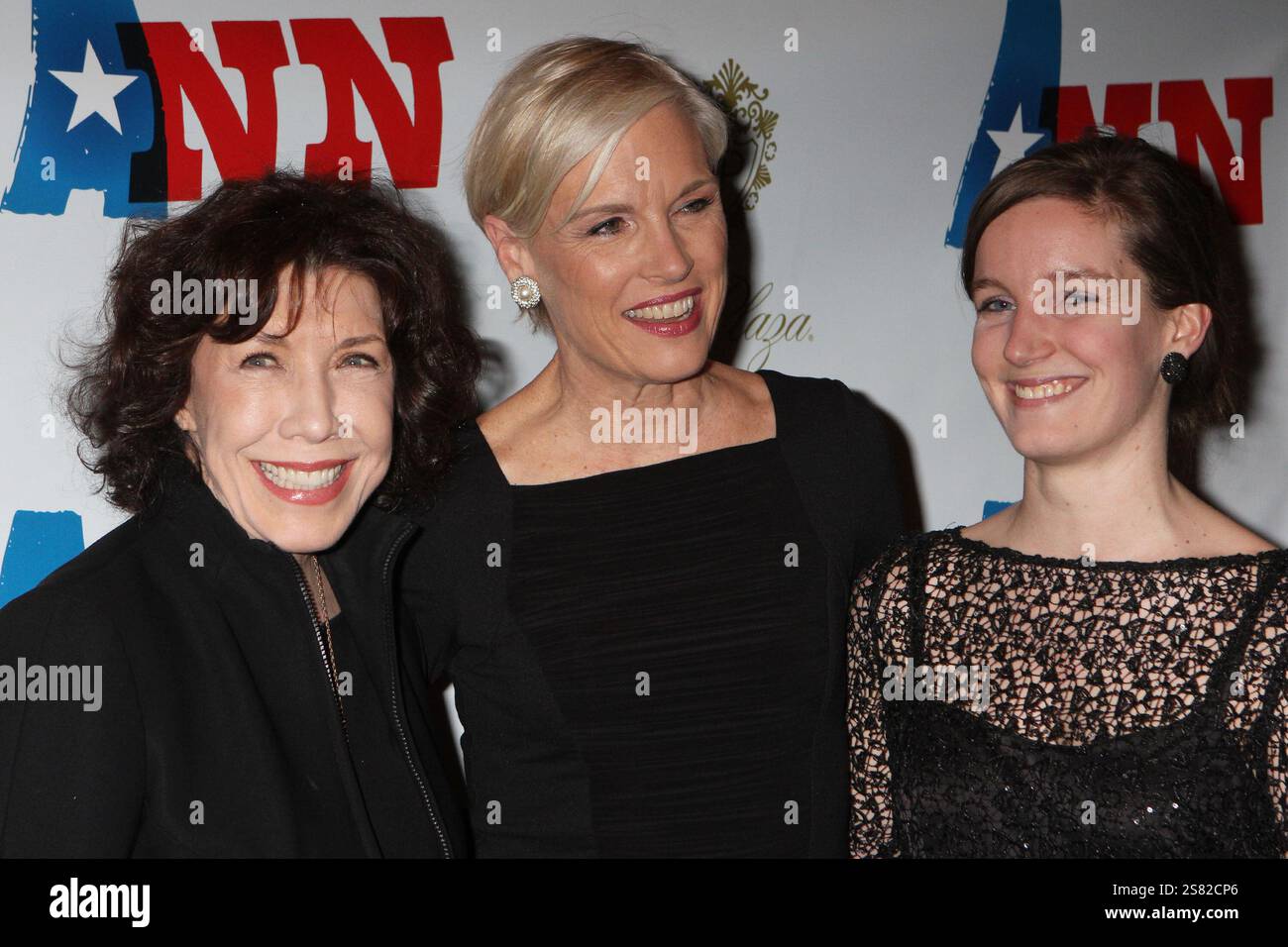 **FILE PHOTO** Cecile Richards Has Passed Away. Lily Tomlin, Cecile ...