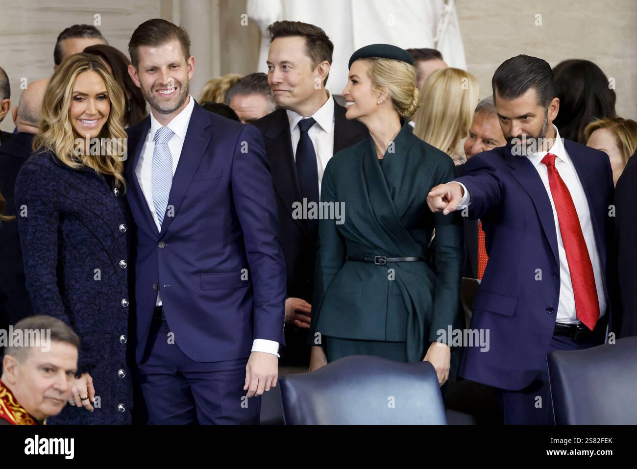 From left, Larua Trump, Eric Trump, Elon Musk, Ivanka Trump, and Donald ...