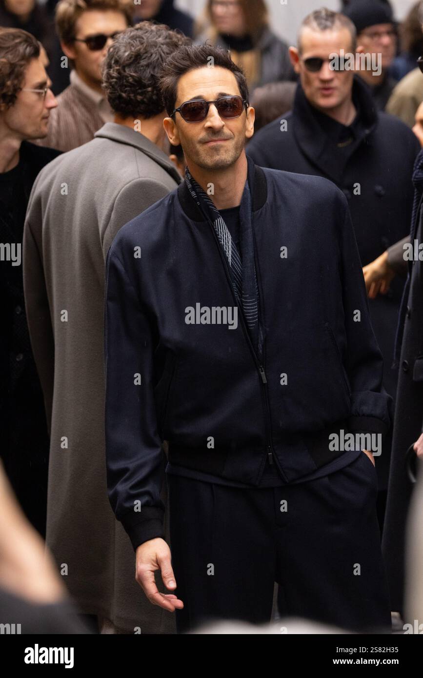 Adrien Brody arrives at the Giorgio Armani fashion show during the Milan Menswear Fall/Winter ...