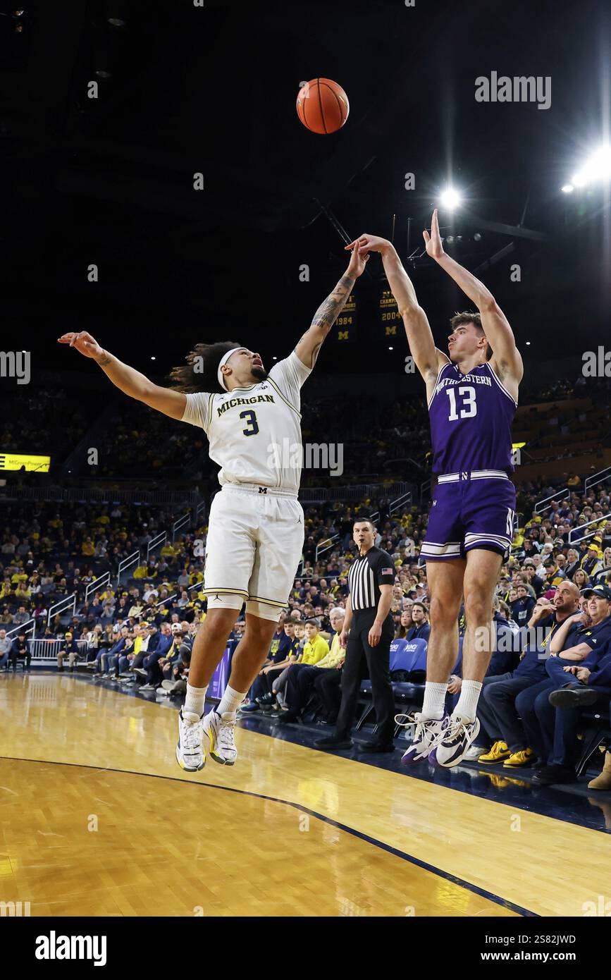 ANN ARBOR, MI - JANUARY 19: Northwestern Wildcats guard Brooks ...