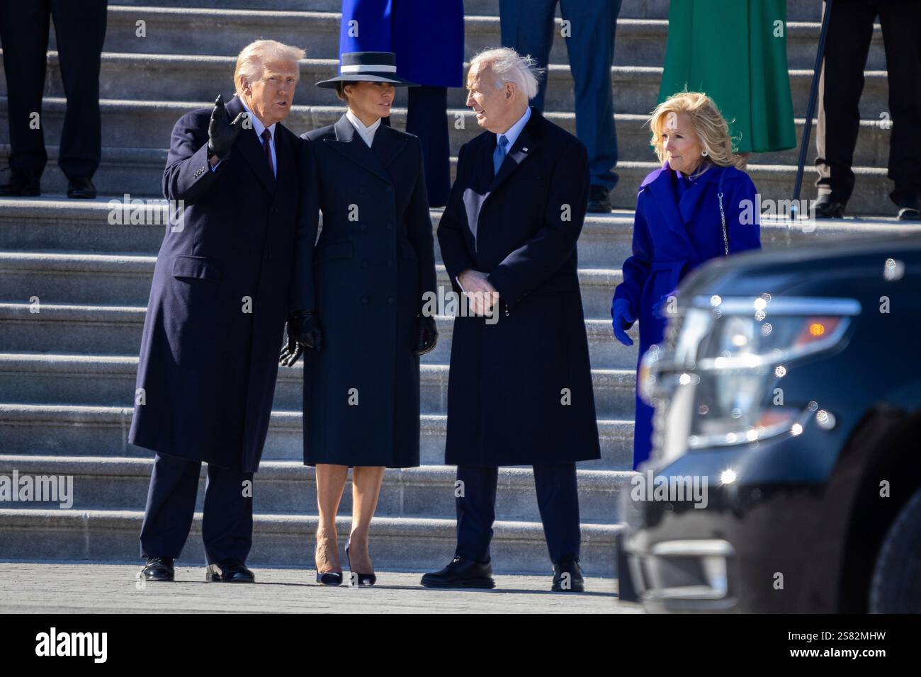 From left, President Donald Trump, First Lady Melania Trump, former ...