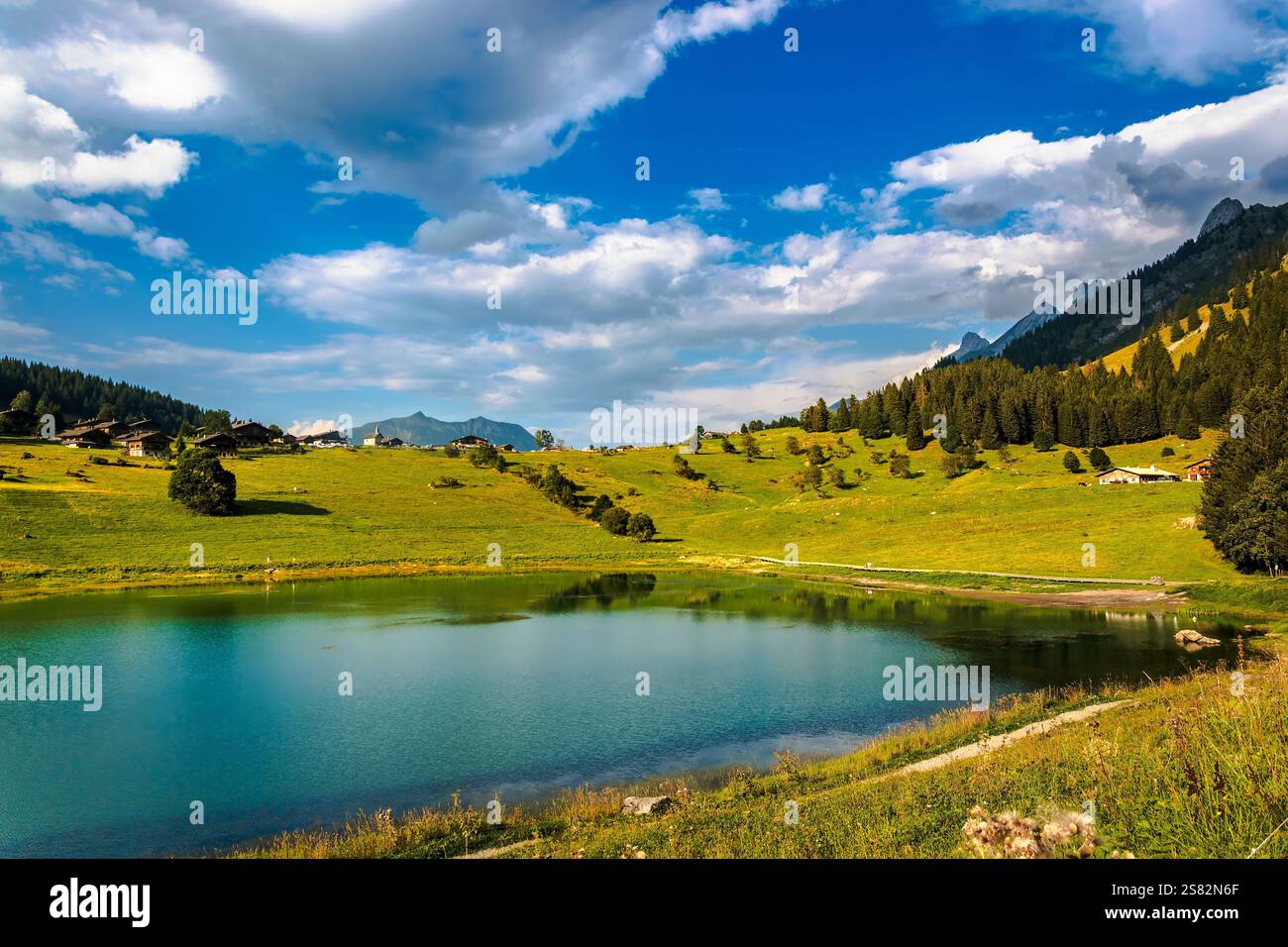 Confins lake hi-res stock photography and images - Alamy