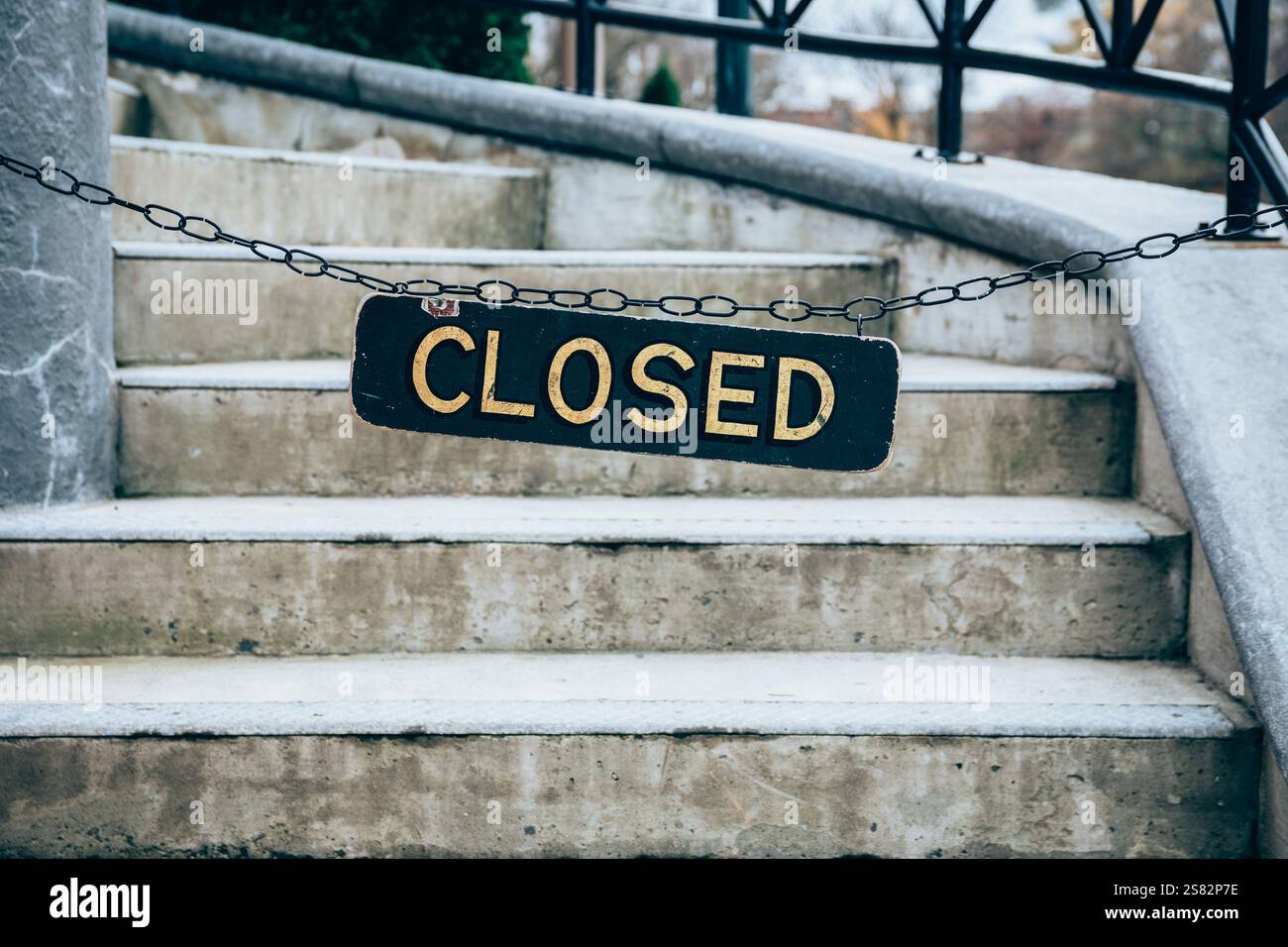 Closed Sign Hanging Over Architectural Stairs Stock Photo - Alamy
