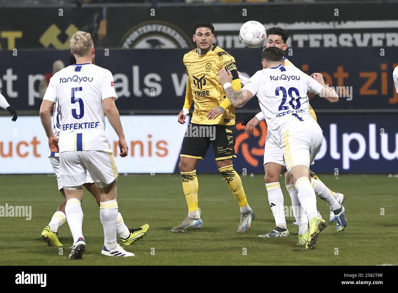 KERKRADE, Netherlands. 20th Jan, 2025. football, Dutch Keuken Kampioen Divisie, Roda JC - FC ...