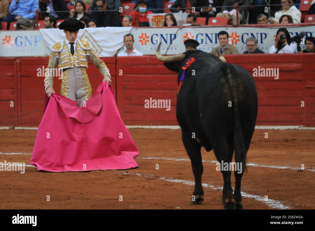 Non Exclusive: Spanish matador Borja Jiménez performs a pass with a ...
