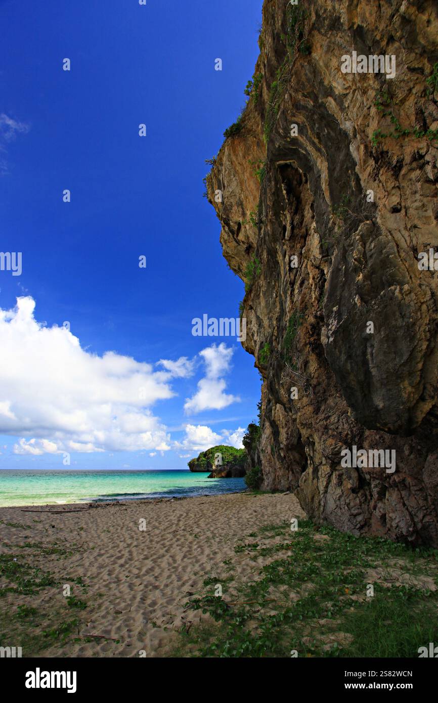 The beauty of the sea, clear water, sandy beach, Thung Sang Bay, Pathio ...