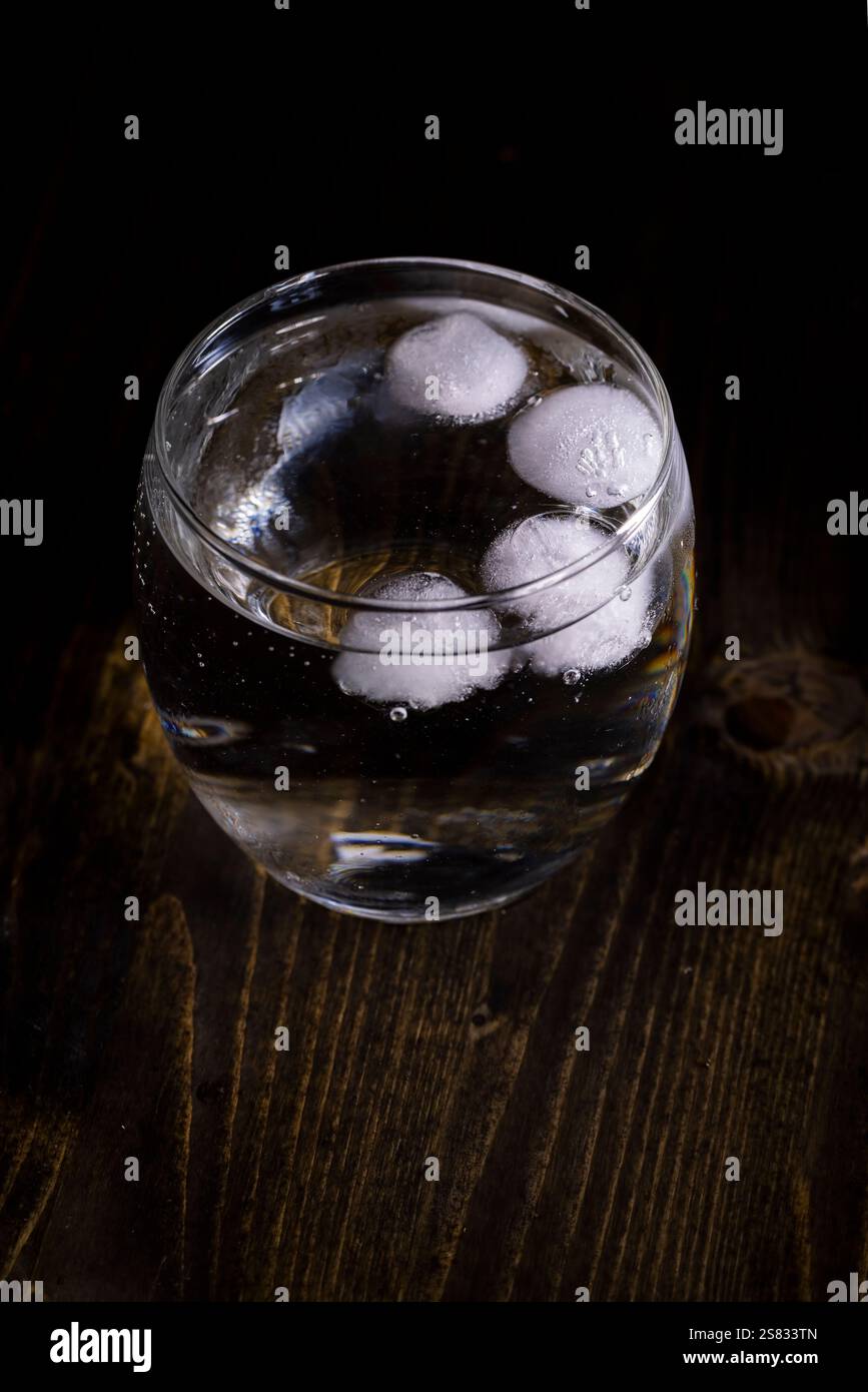 glass with cold sparkling water, cold mineral water with a lot of bubbles Stock Photo - Alamy