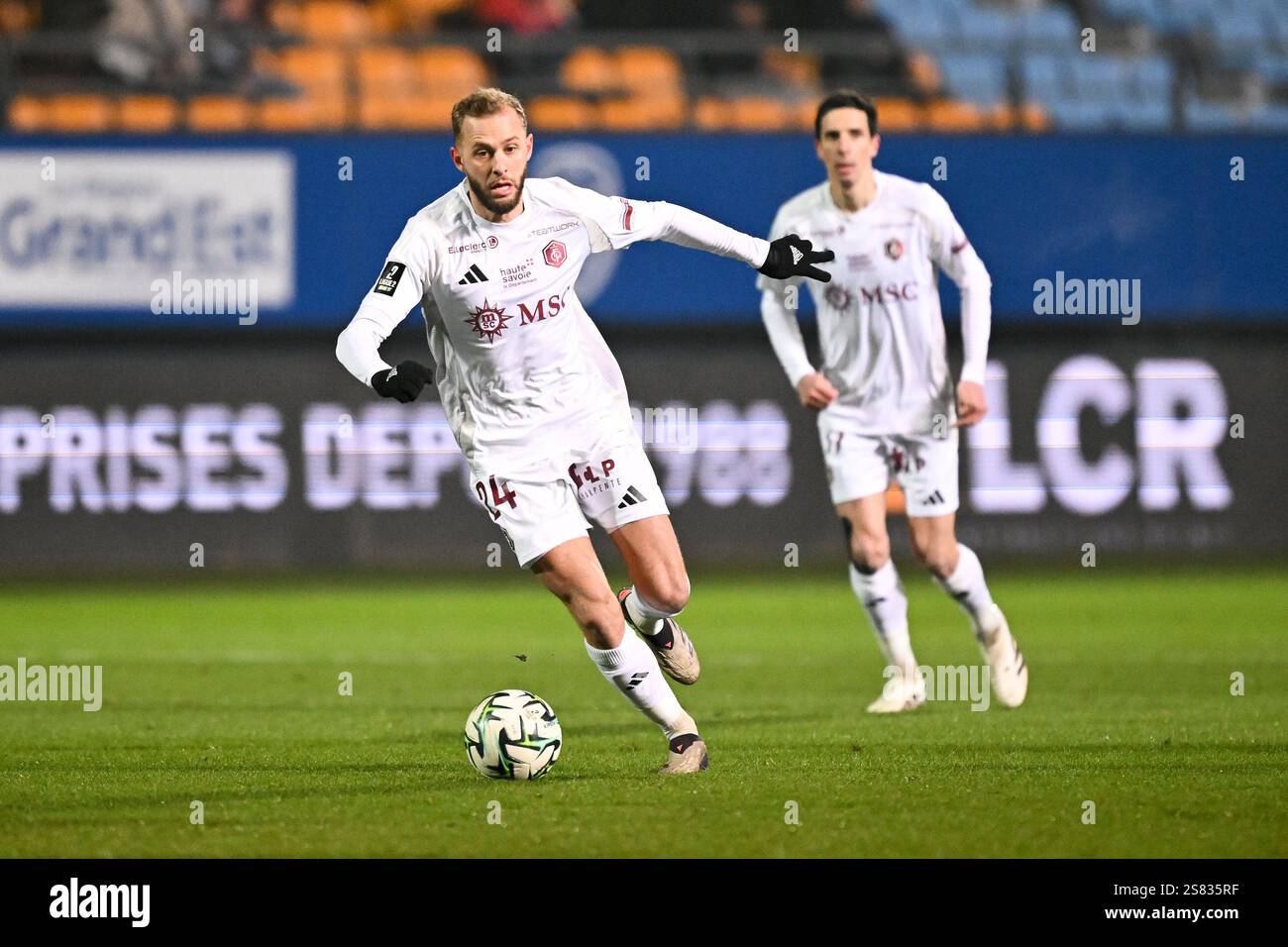 24 Yohan DEMONCY (fca) during the Ligue 2 BKT match between Troyes and ...