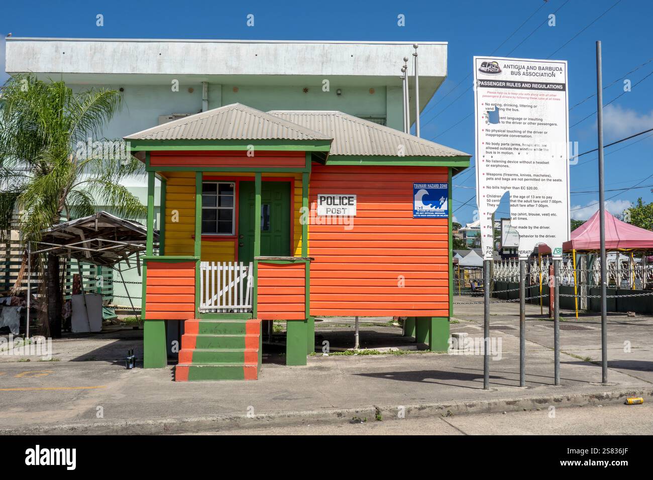 Antigua police station hi-res stock photography and images - Alamy