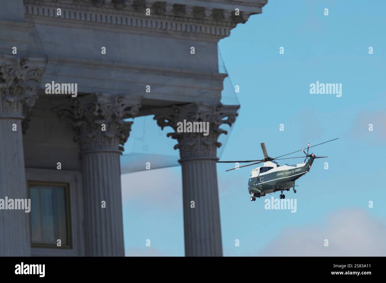 Trump swearing in 2025 capitol hi-res stock photography and images - Alamy