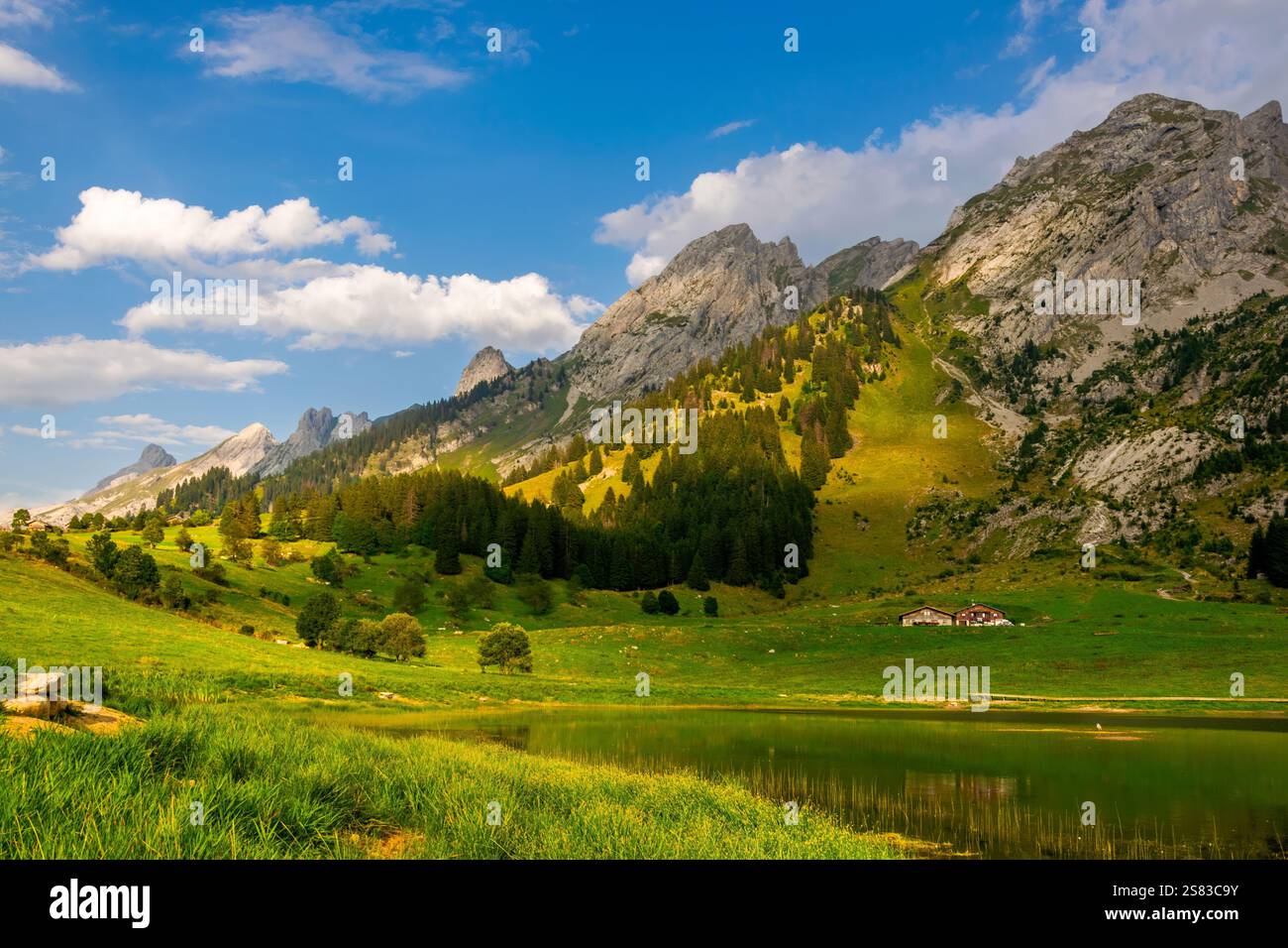 Confins lake hi-res stock photography and images - Alamy
