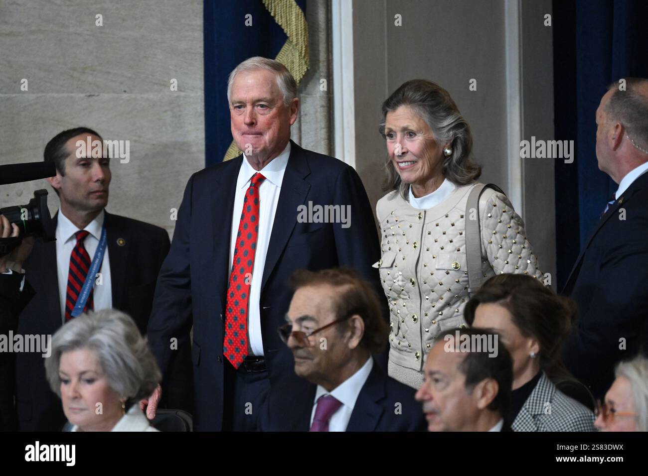 Washington, United States. 20th Jan, 2025. (L-R) Former Vice President ...