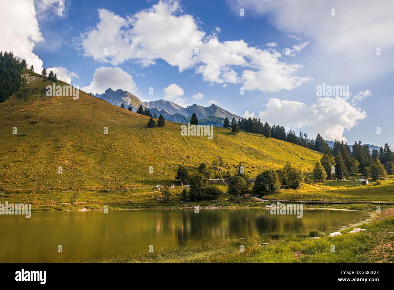 Lac des confins hi-res stock photography and images - Alamy
