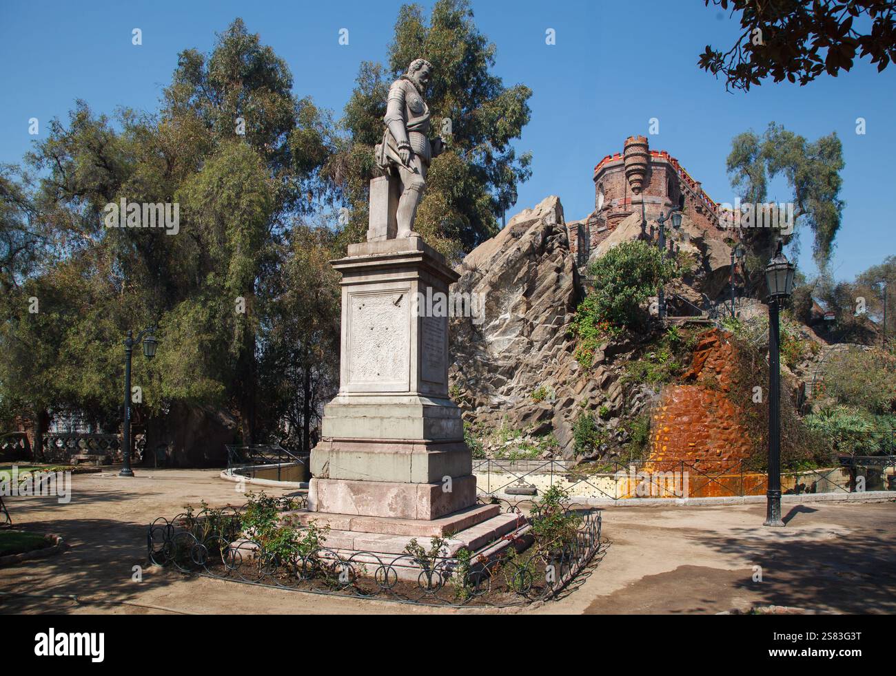 The Pedro de Valdivia monument and Castillo Hidalgo fortfied walls ...