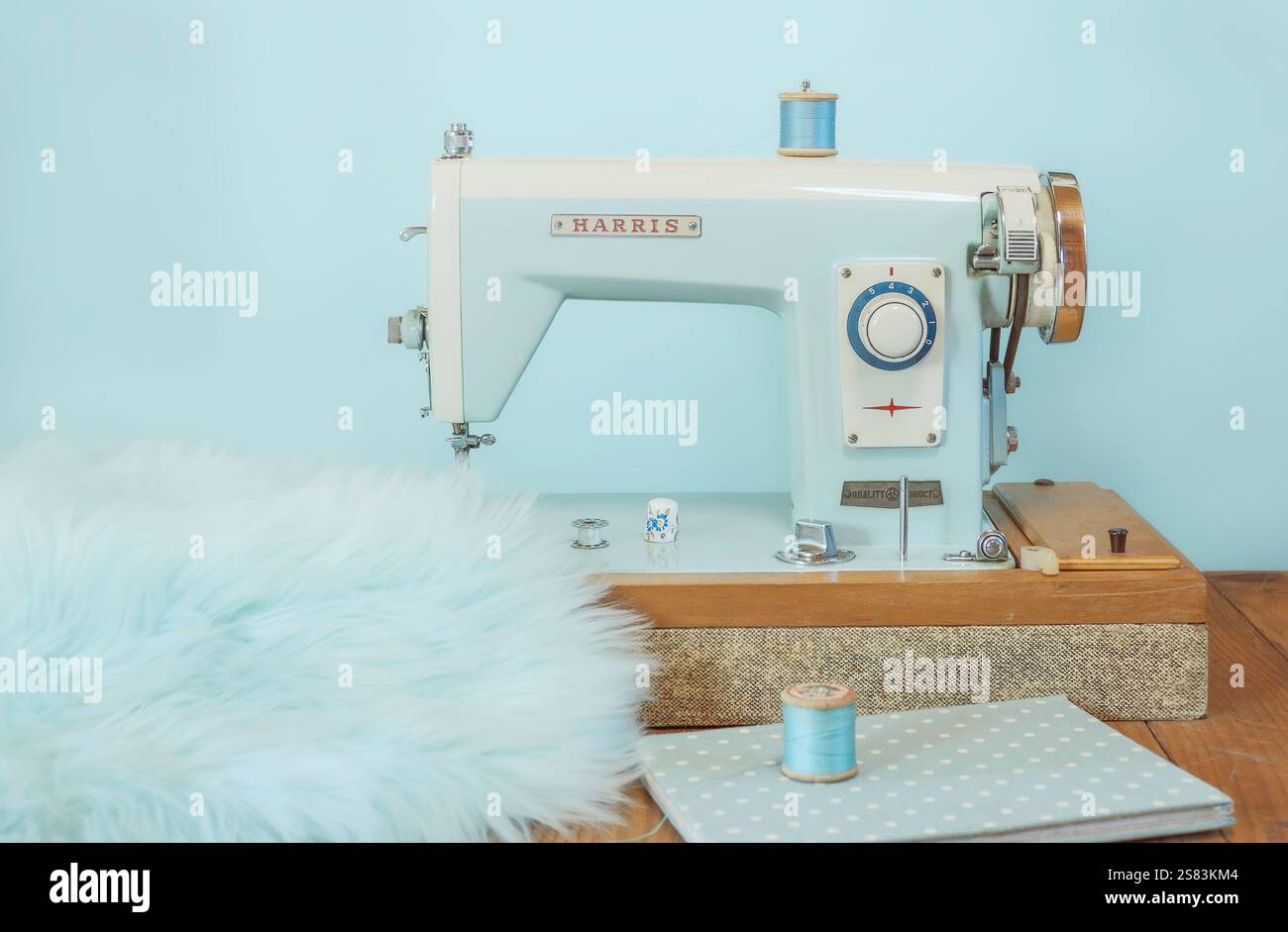 Vintage Harris Sewing machine in baby blue Stock Photo - Alamy