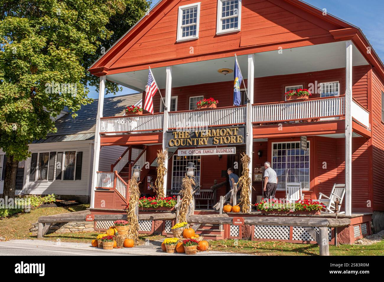 The Vermont Country Store in Weston, Vermont Stock Photo - Alamy