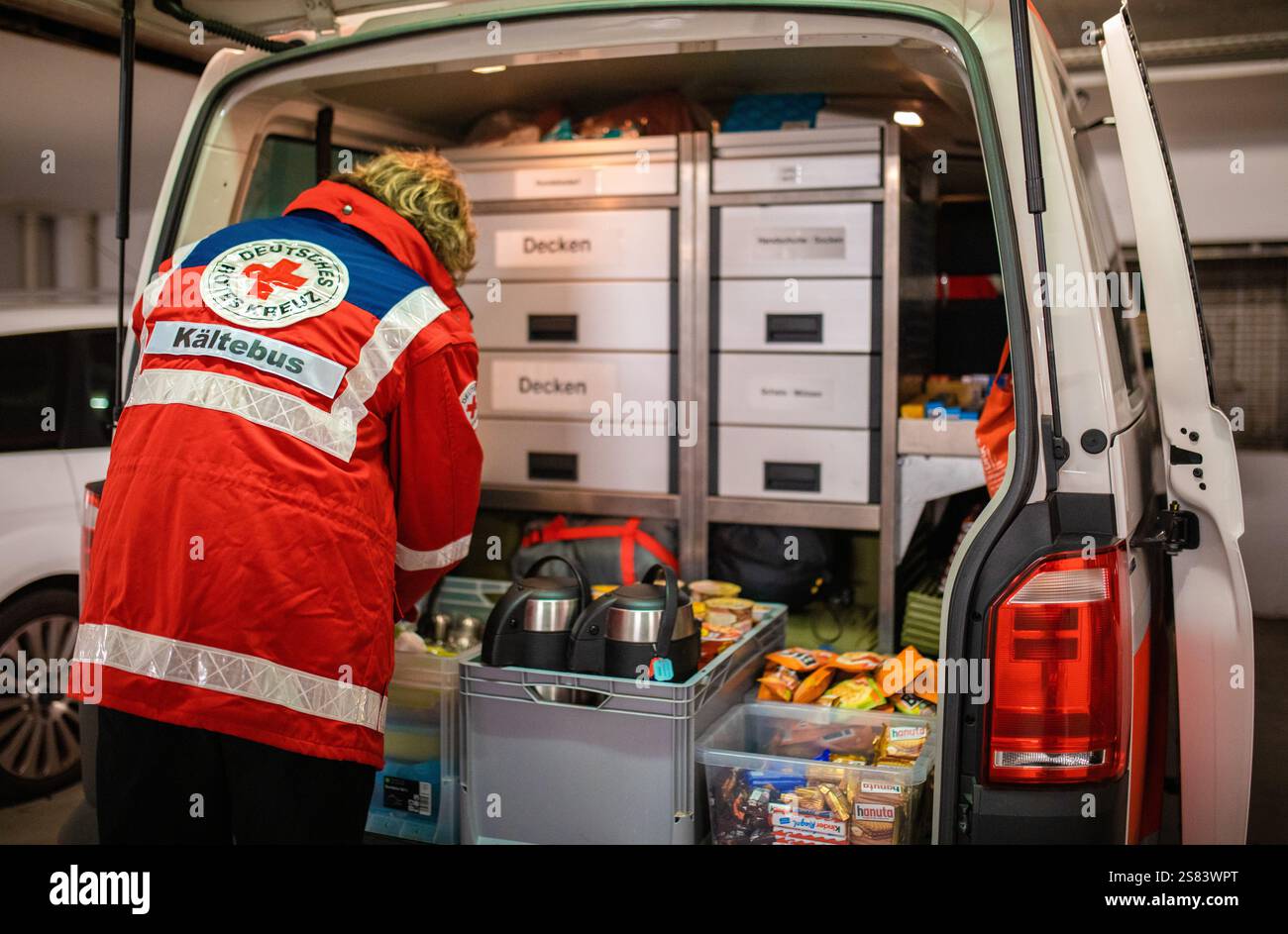 Stuttgart, Germany. 20th Jan, 2025. "Kältebus" is written on the jacket ...