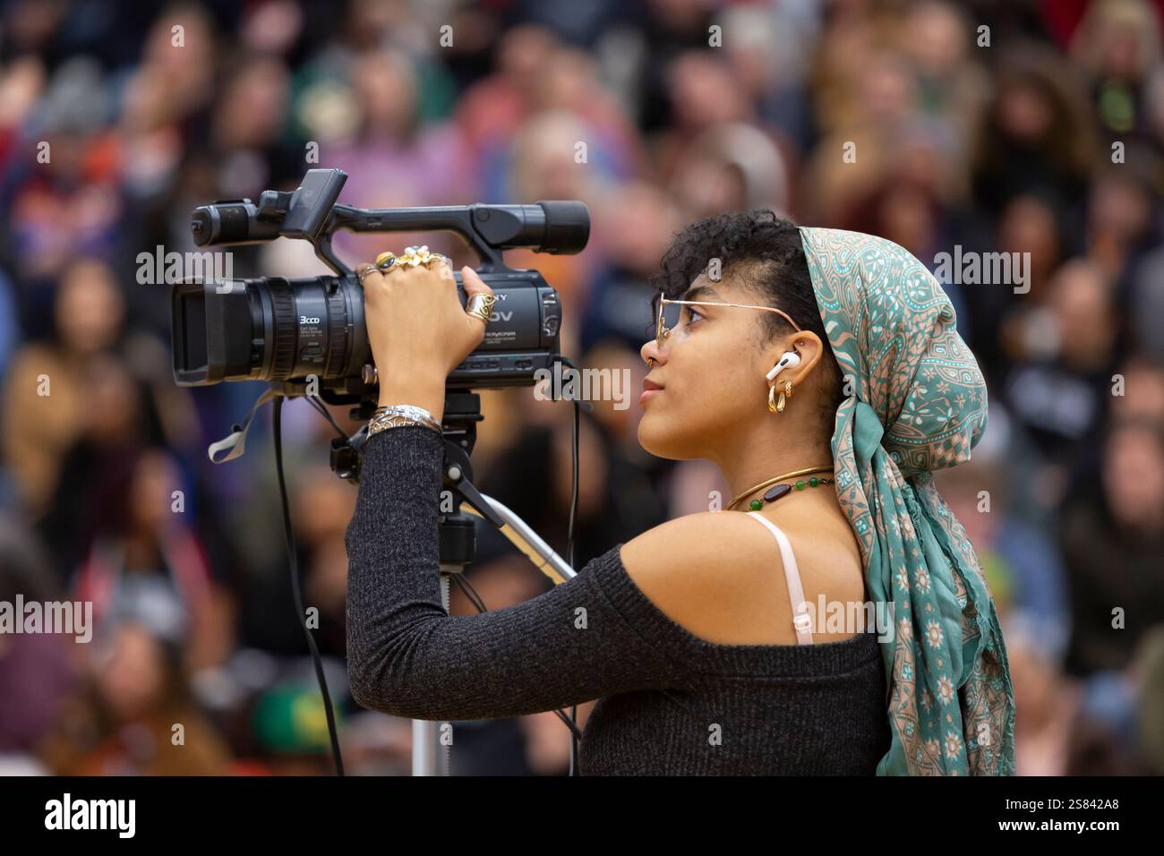 Seattle, Washington, USA. 20th January, 2025. A young journalist ...
