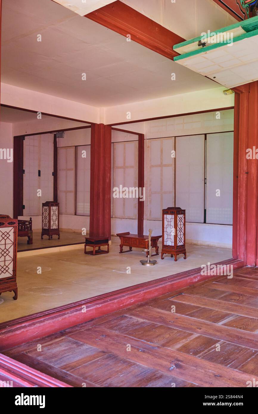 View of the traditional, interior screen and panel design of the rooms ...
