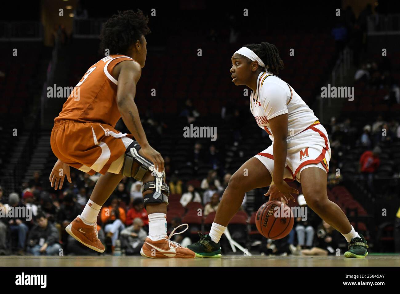 Maryland guard Sarah Te-Biasu, right, dribbles against Texas guard Rori ...
