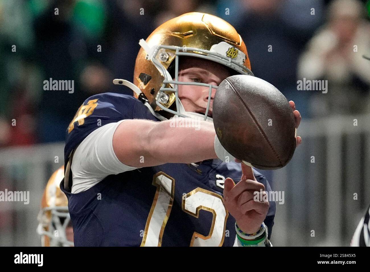 Notre Dame quarterback Riley Leonard celebrates after a touchdown ...