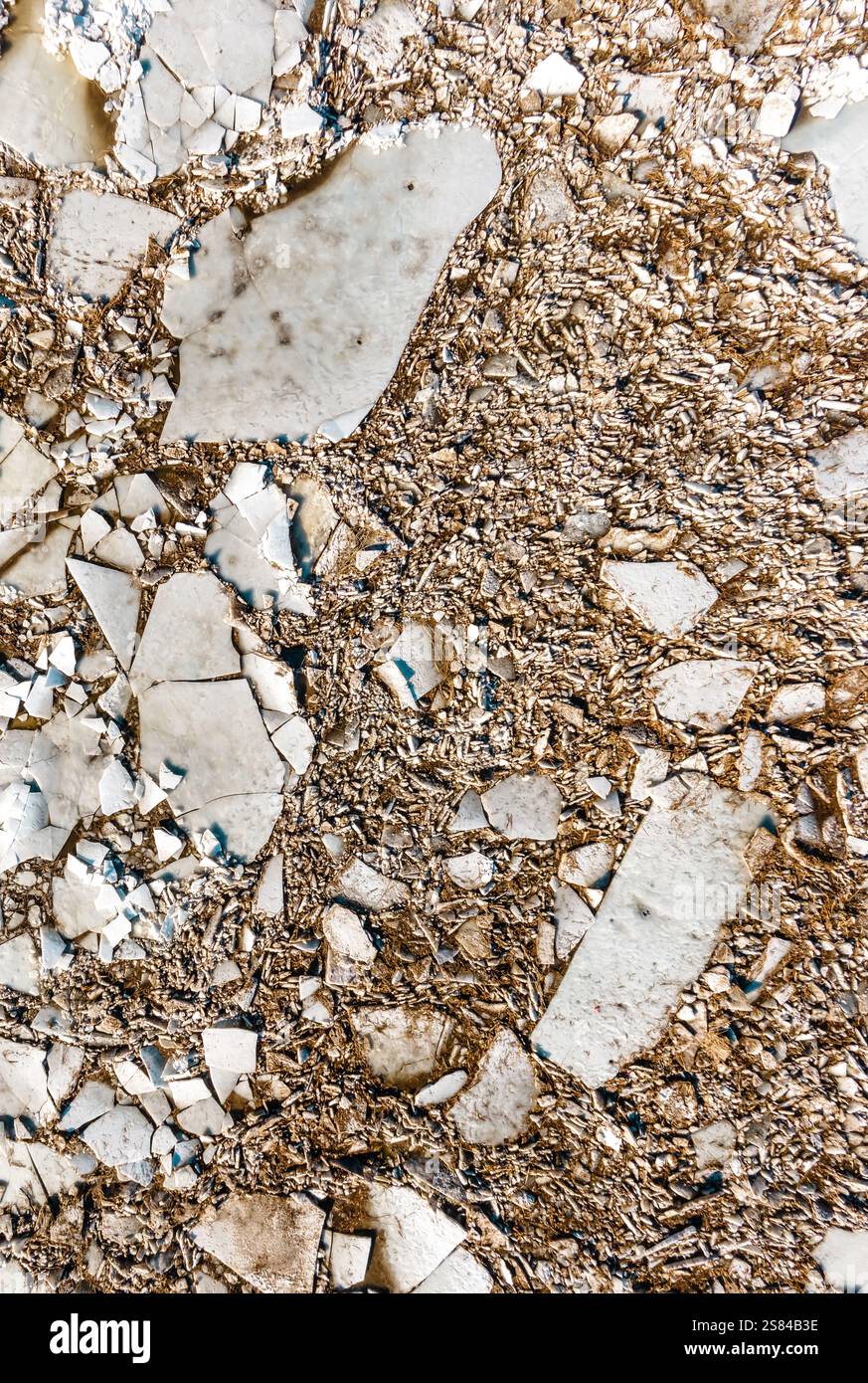 Chaotic arrangement of irregular shapes hi-res stock photography and ...