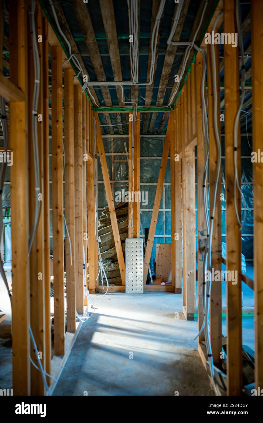 Structural wall system hi-res stock photography and images - Alamy