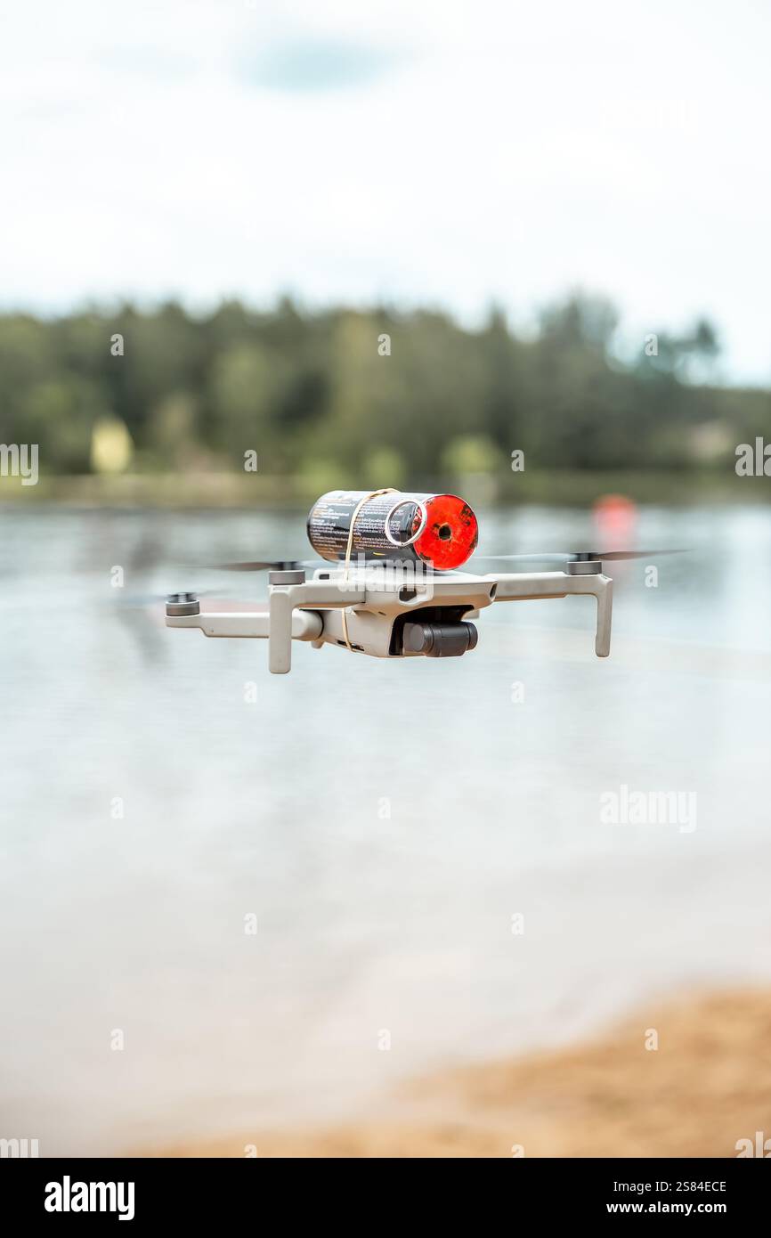 Dronecraft hi-res stock photography and images - Alamy