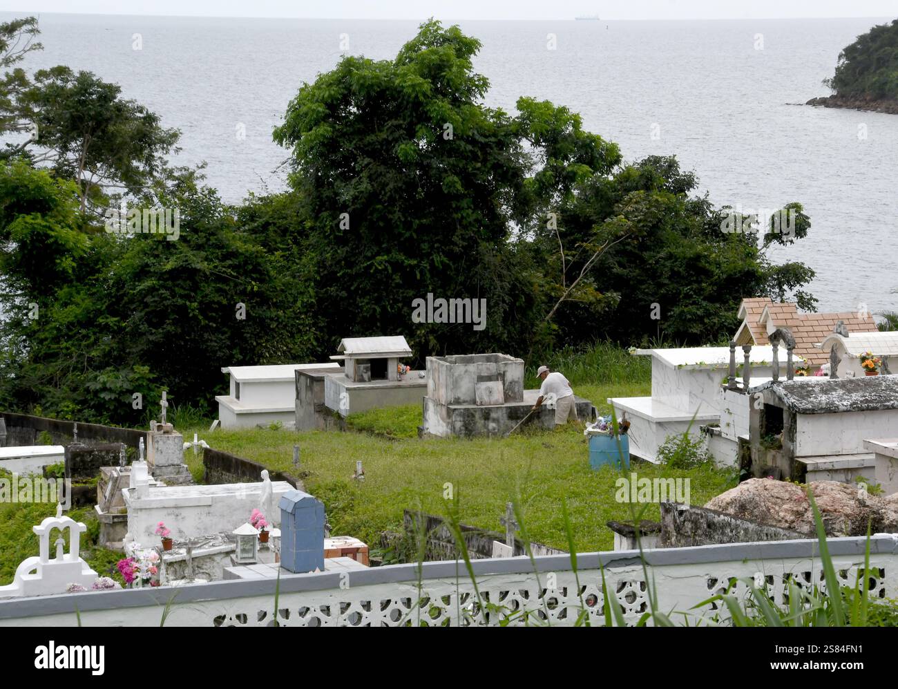 Panama isla taboga 016 jpg hi-res stock photography and images - Alamy